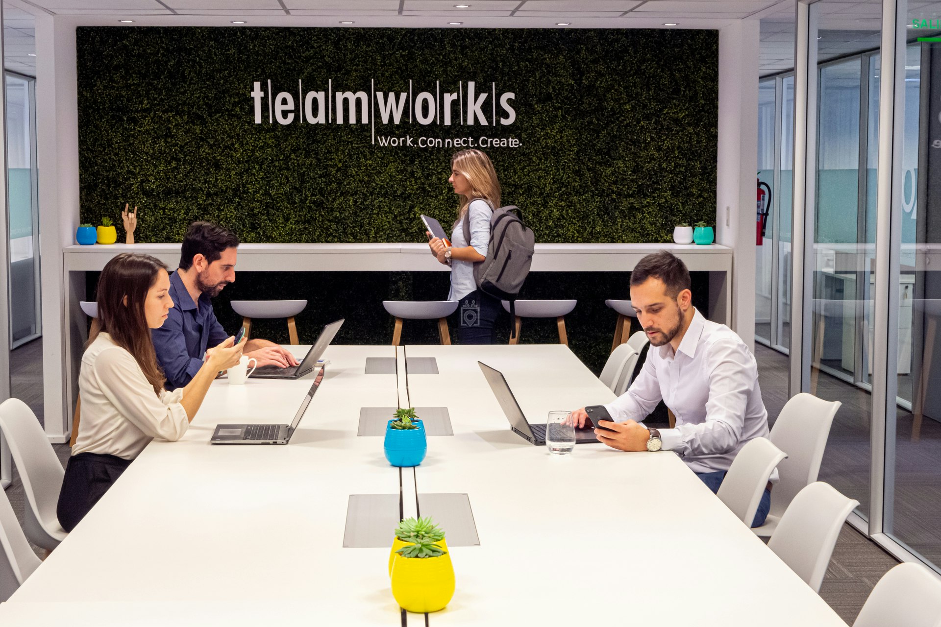 TEAMWORKS, Buenos Aires - Book Online - Coworker