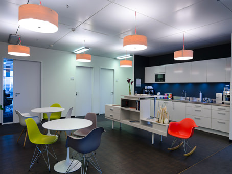 Coworking Space at Signature by Regus Frankfurt, Signature THE SQUAIRE ...