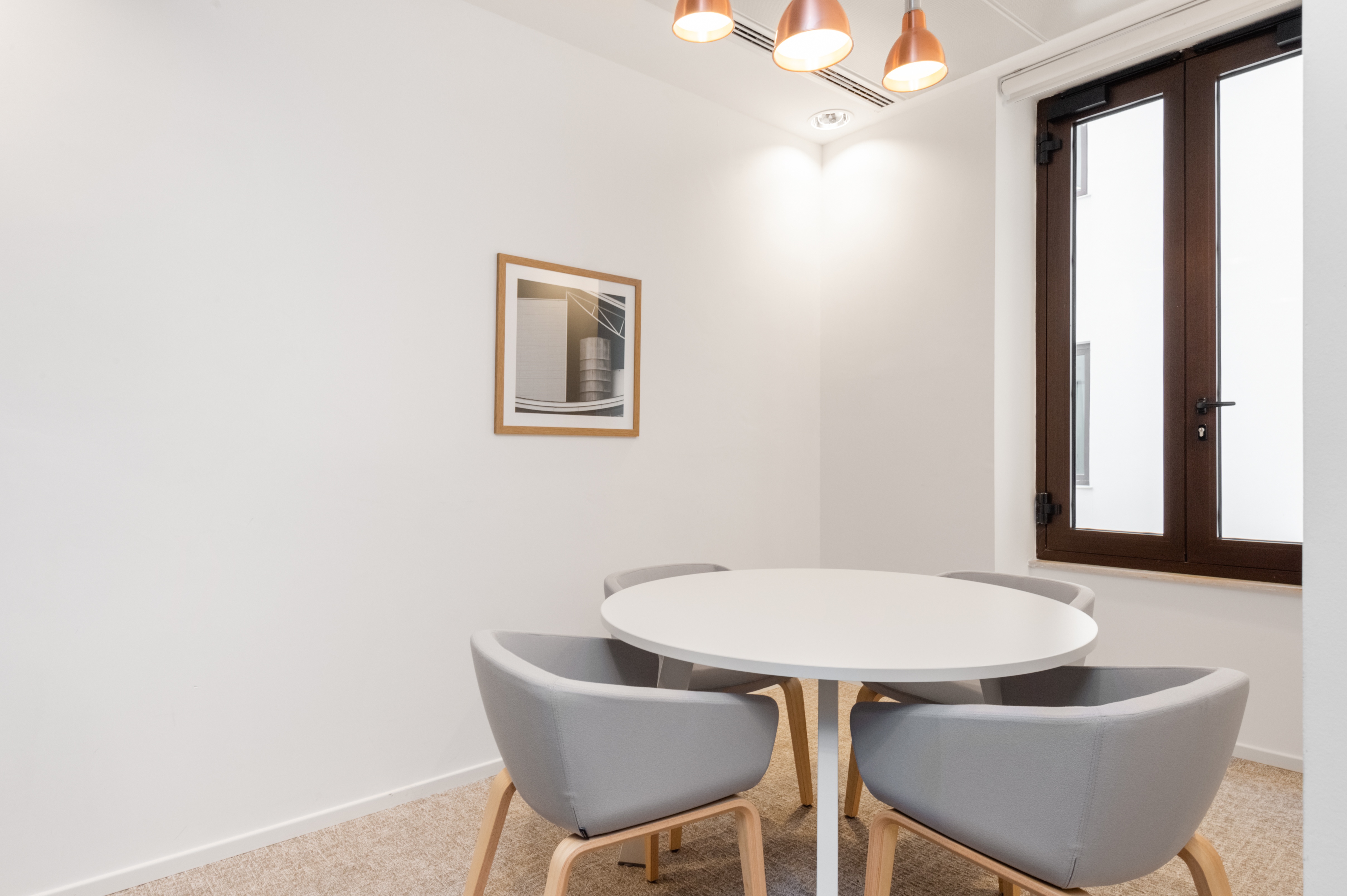 Coworking Space at Signature by Regus Rome, San Silvestro Signature ...