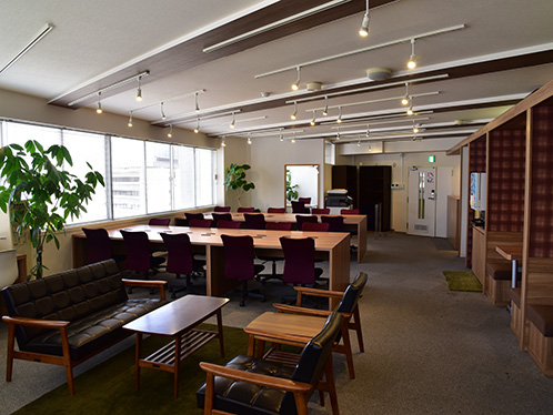 Coworking Space at Basis Point, Tokyo | Coworker