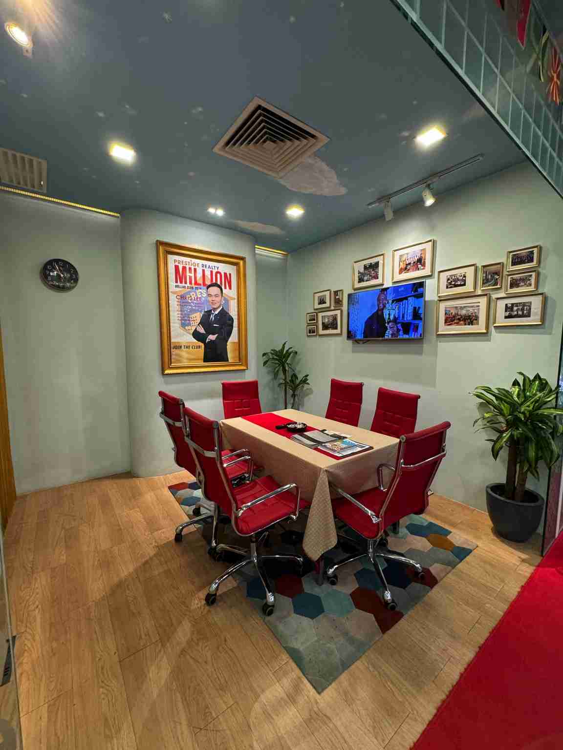 Coworking Space at OVAL DAMANSARA PRESTIGE SPACE, Kuala Lumpur | Coworker