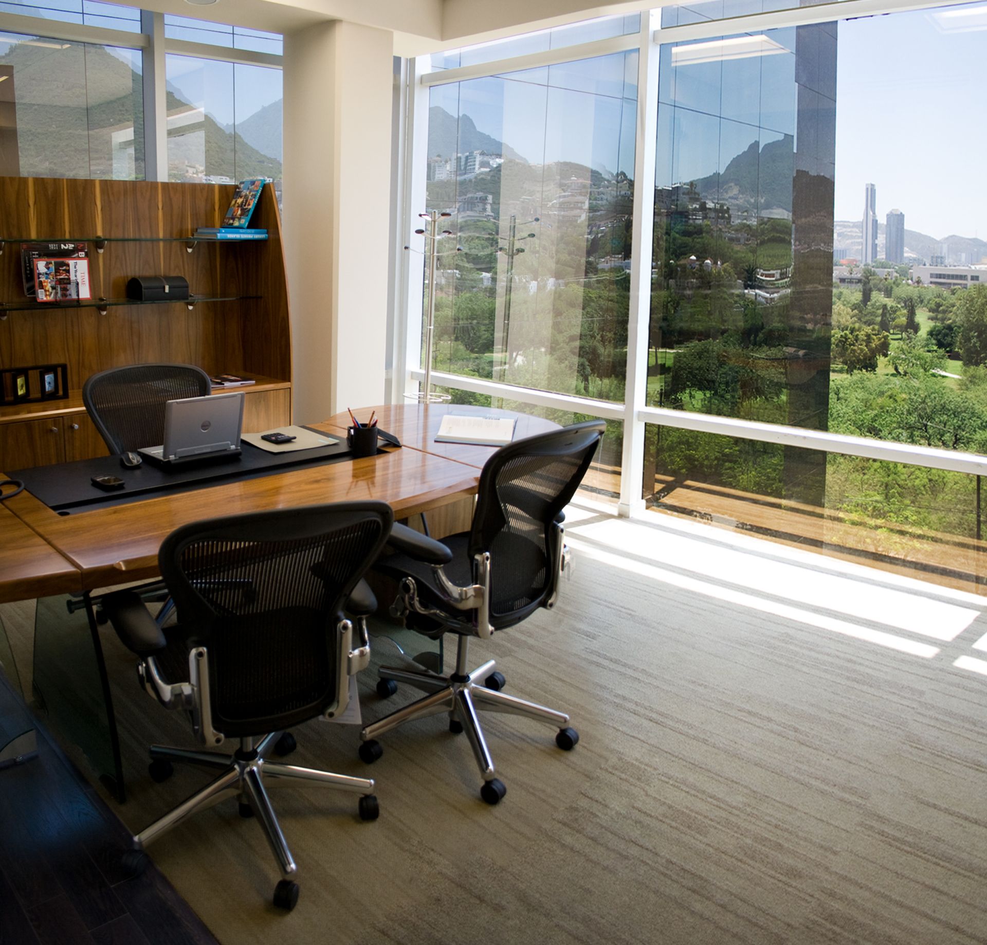 Coworking space on IOS OFFICES CAMPESTRE, Monterrey - Book Online ...