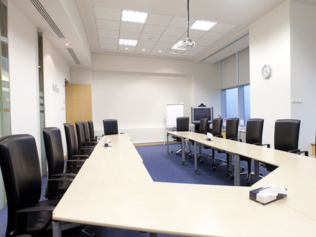 Coworking Space at Regus Riyadh Kingdom Centre, Riyadh | Coworker