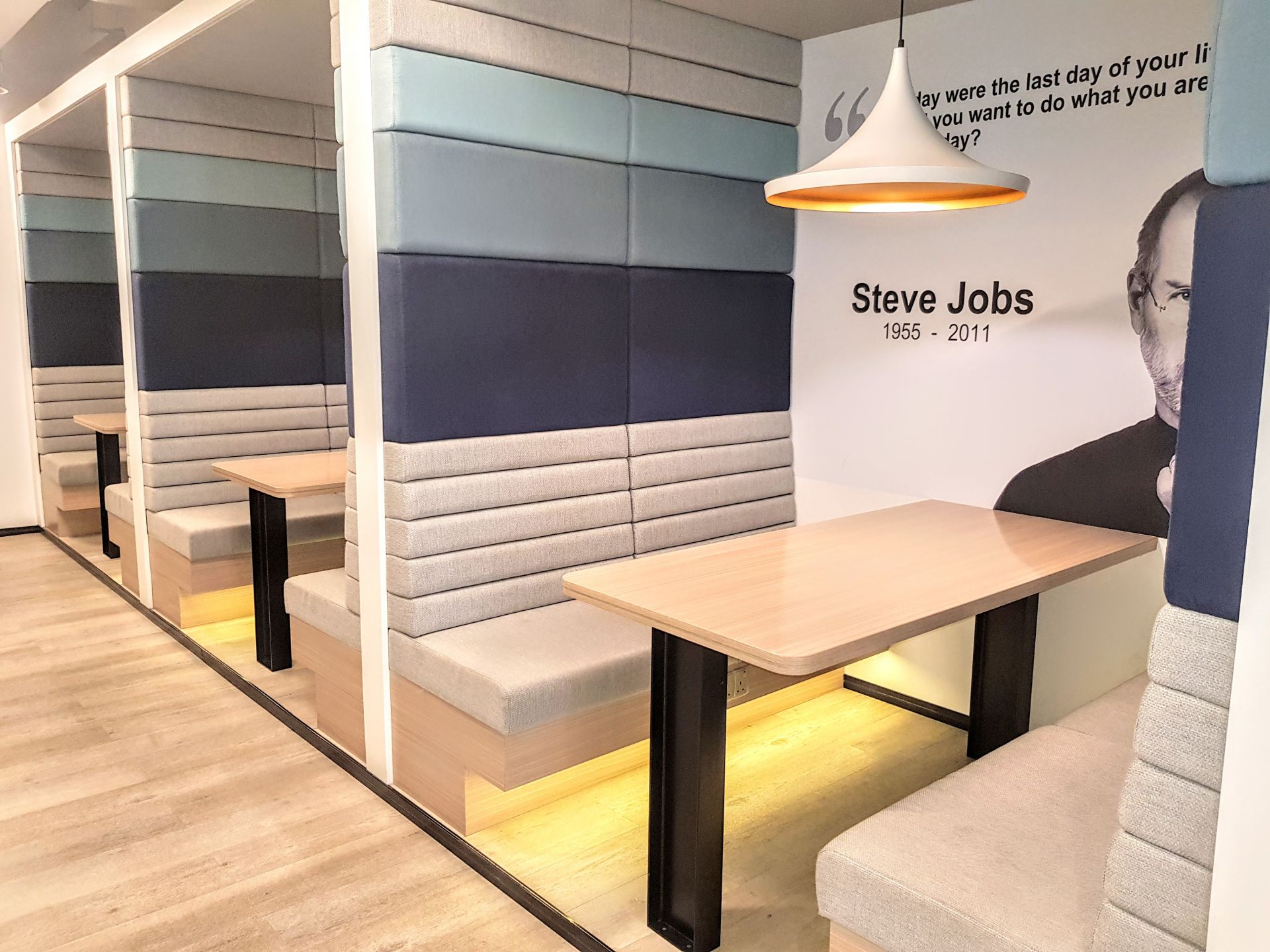 Expedia Business Centres Iris Bay Tower, Dubai - Book Online - Coworker