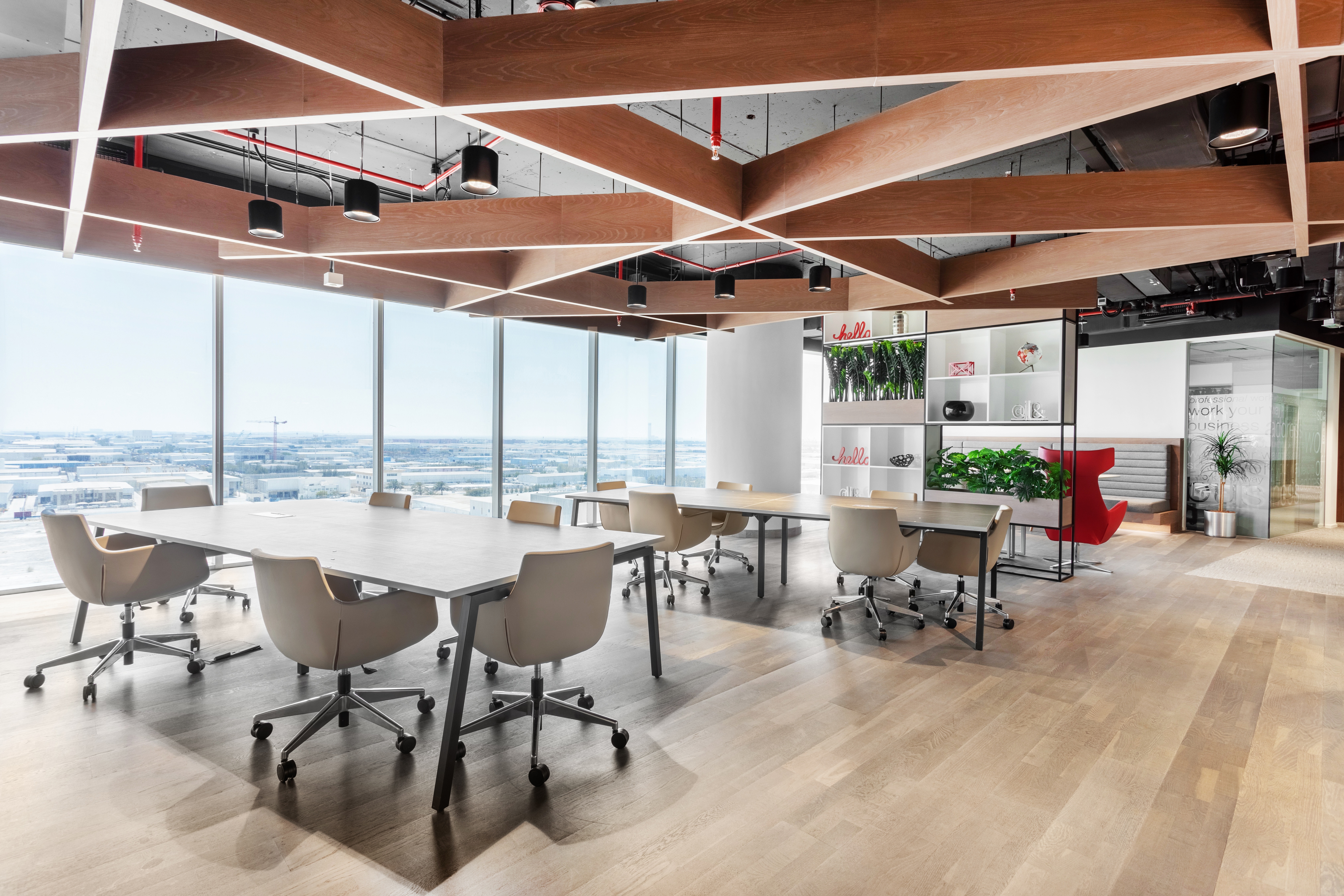 Coworking space on Regus Dubai, JAFZA One, Dubai - Book Online - Coworker