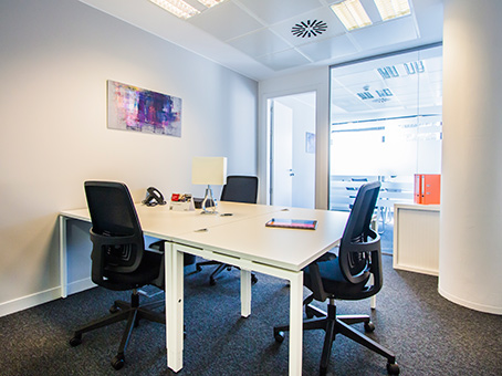 Coworking Space at Regus Dubai, Jumeirah lake Towers South, Dubai ...