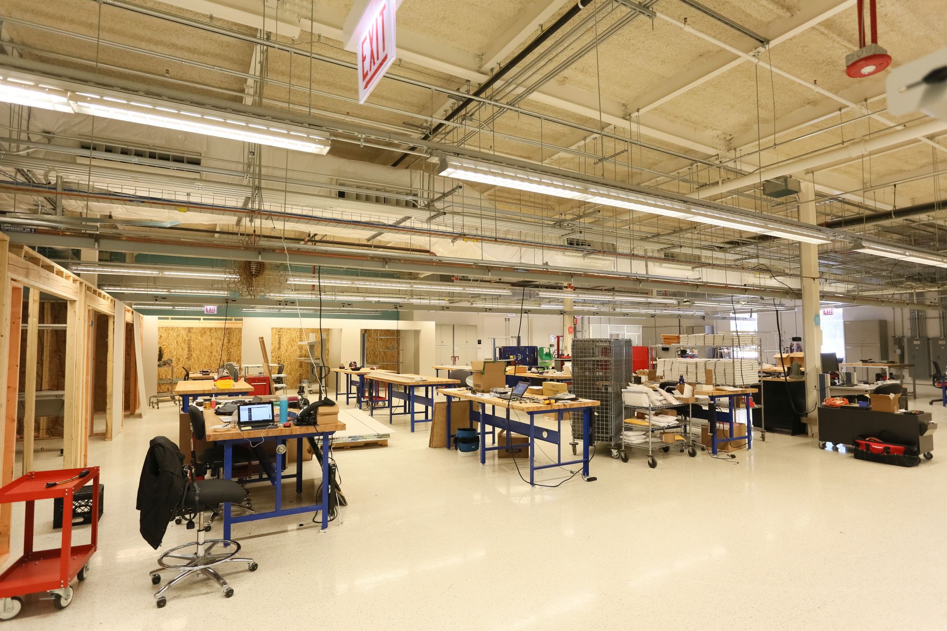 mHUB, Chicago - Book Online - Coworker